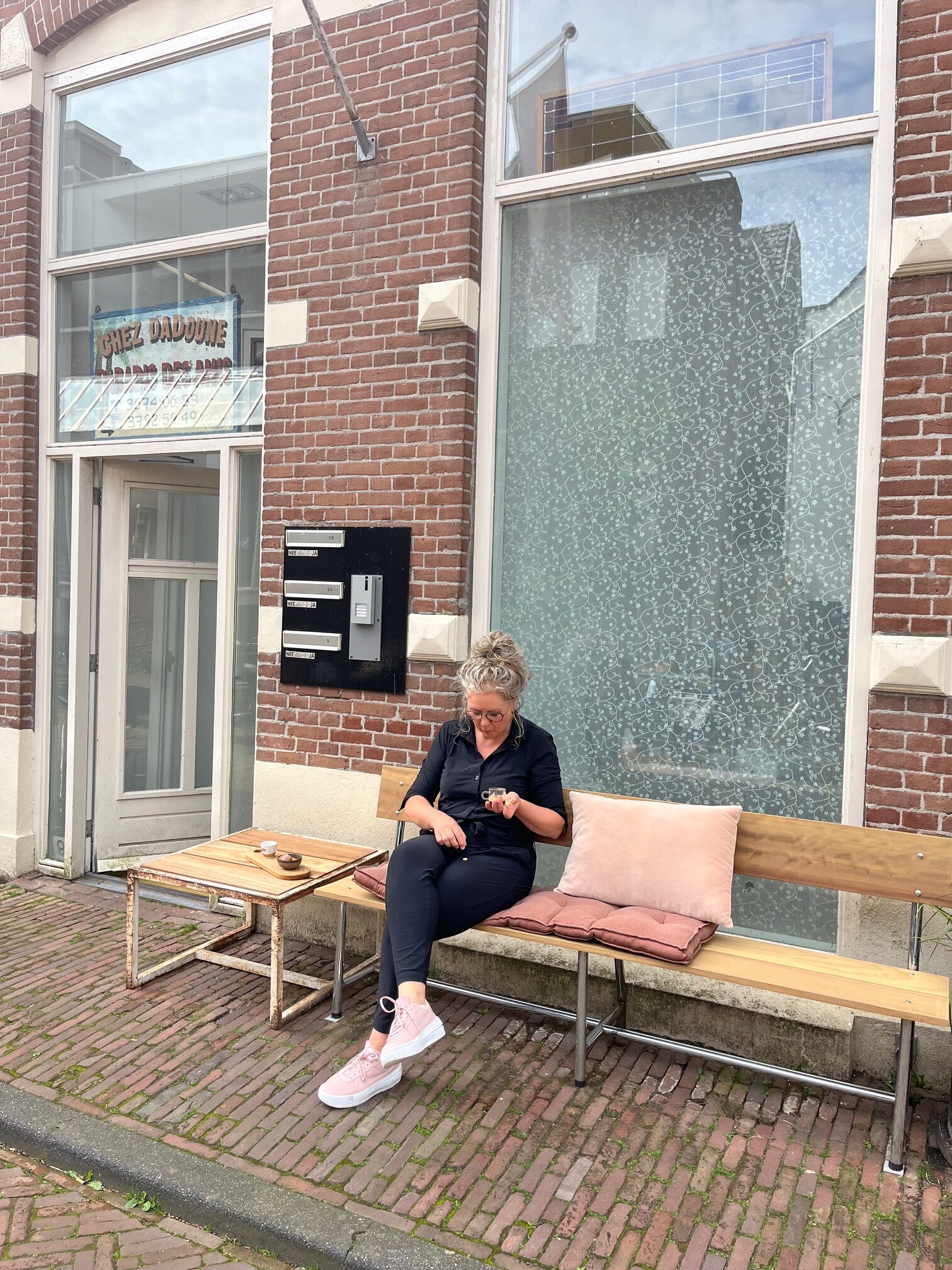 OVER MIJ | BANCK AAN DE GRACHT